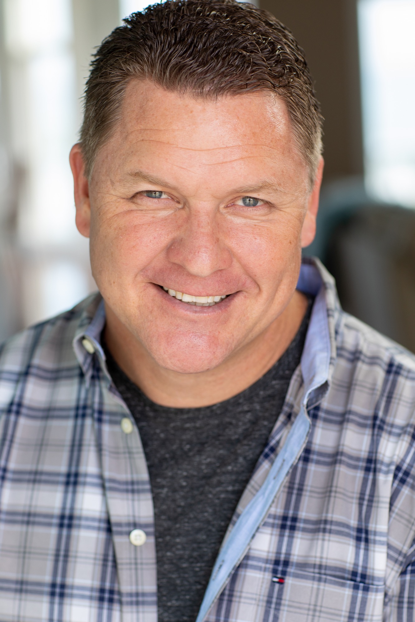 Adam Vernier | Official Website | Biography & Headshots | Adam Vernier